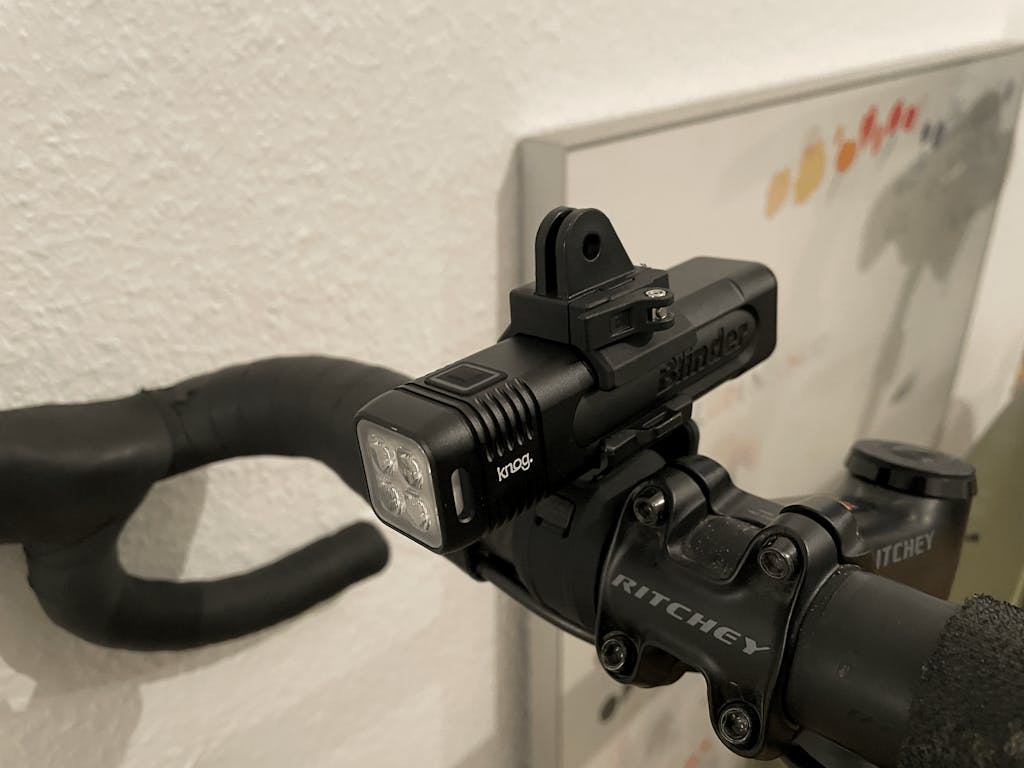 Blinder 900 Front Bike Light | USB-C Rechargeable | Knog