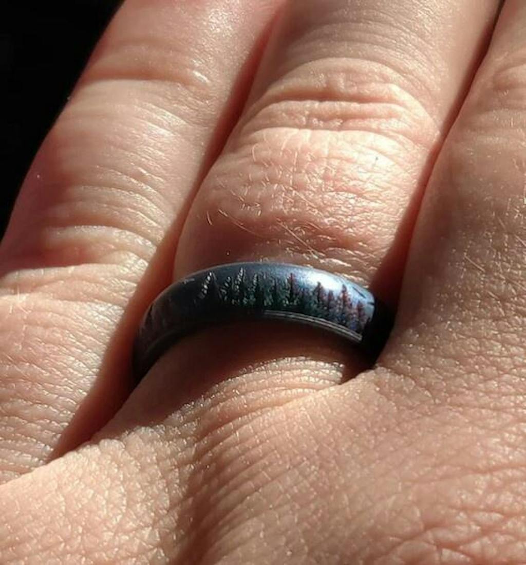 Custom Engraved Forest Silicone Ring for Women - Arc 6mm Band