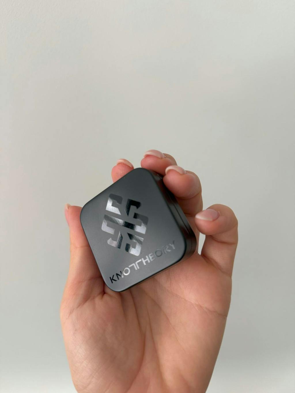 Knot Theory Slim Ring Box