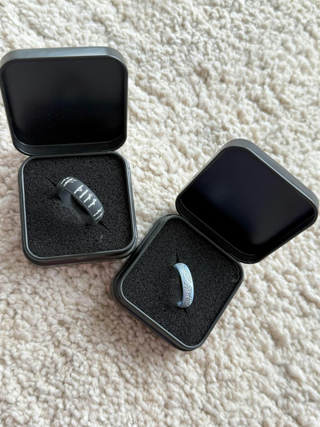 Knot Theory Slim Ring Box