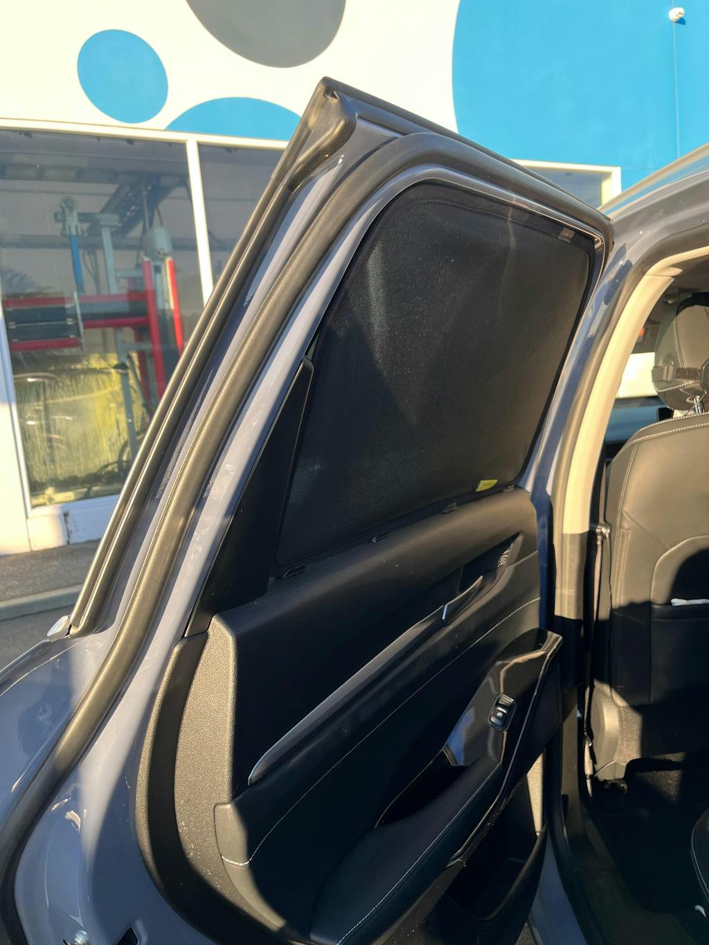 Koabrella: Innovative Magnetic Sun Shades for Cars