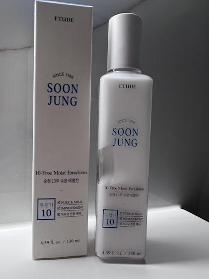 Etude House SoonJung 10 Free Moist Emulsion I Korean Skincare Korean Skincare