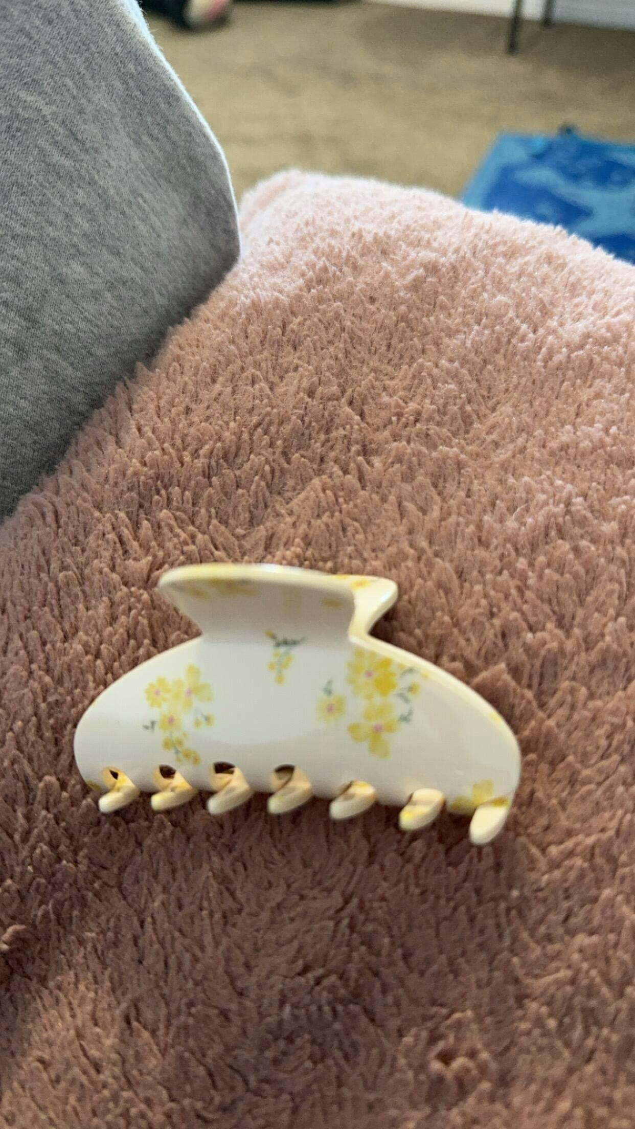 Demi Clip - Oak | Claw Clip – Kōv Essentials