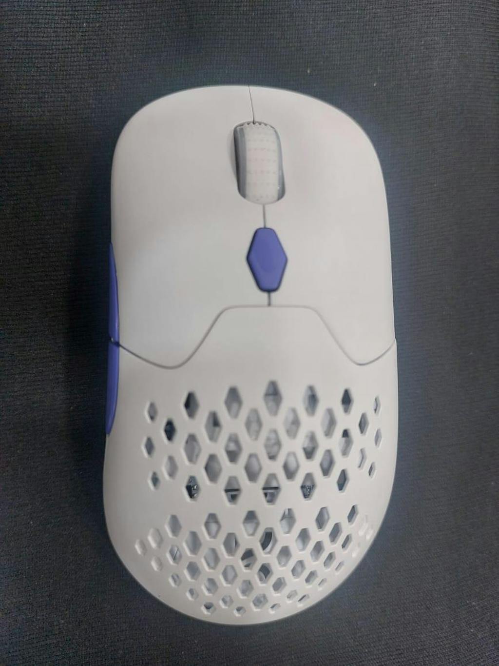 Chimera V2 White Wireless Gaming Mouse – Kreo