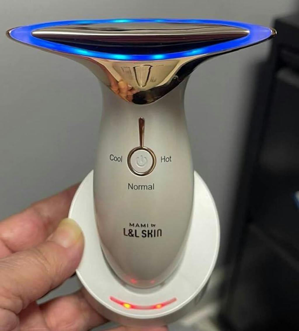 MAMI Hot & Cold Face Lift Massager | Red & Blue Light Beauty Device L&L SKIN – Japan LL Skin ...