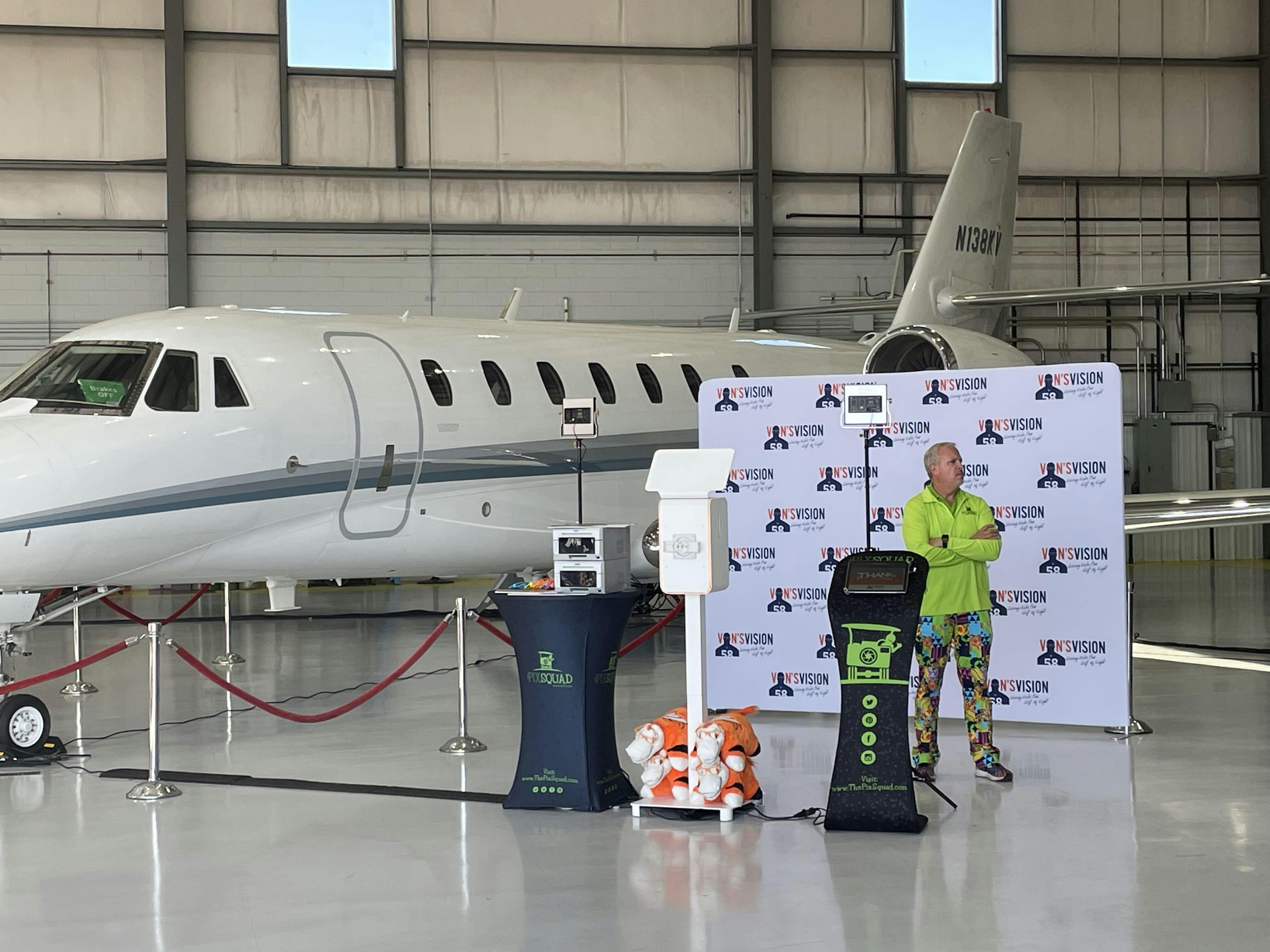 Portable, Mountable Digital Photo Booth, Easy Set Up Photo Booth