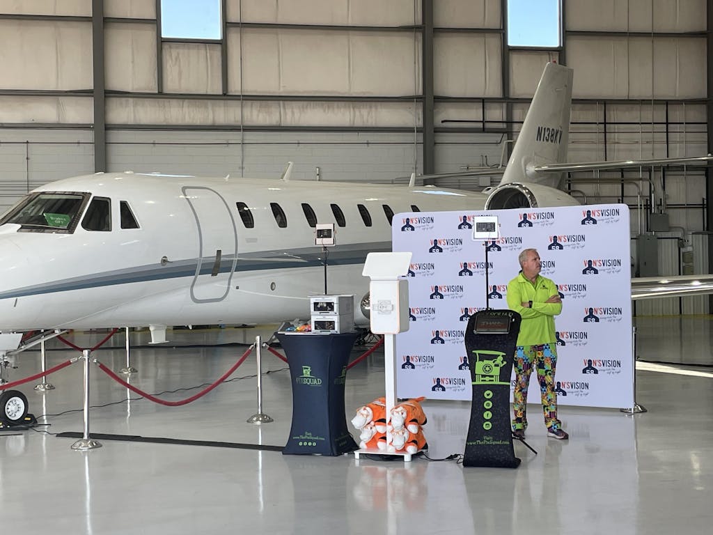 Portable, Mountable Digital Photo Booth, Easy Set Up Photo Booth