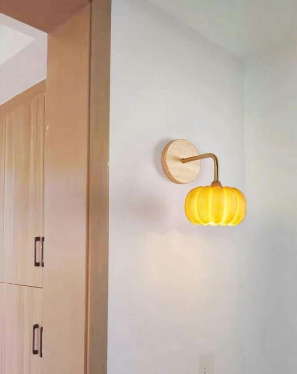 Lampsmodern Resin Material Wall Light Yellow Pumpkin Wall Lamp For Extrance