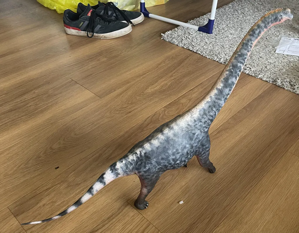 HAOLONGGOOD 1:35 Scale Brachiosaurus Model – Lana Time Shop
