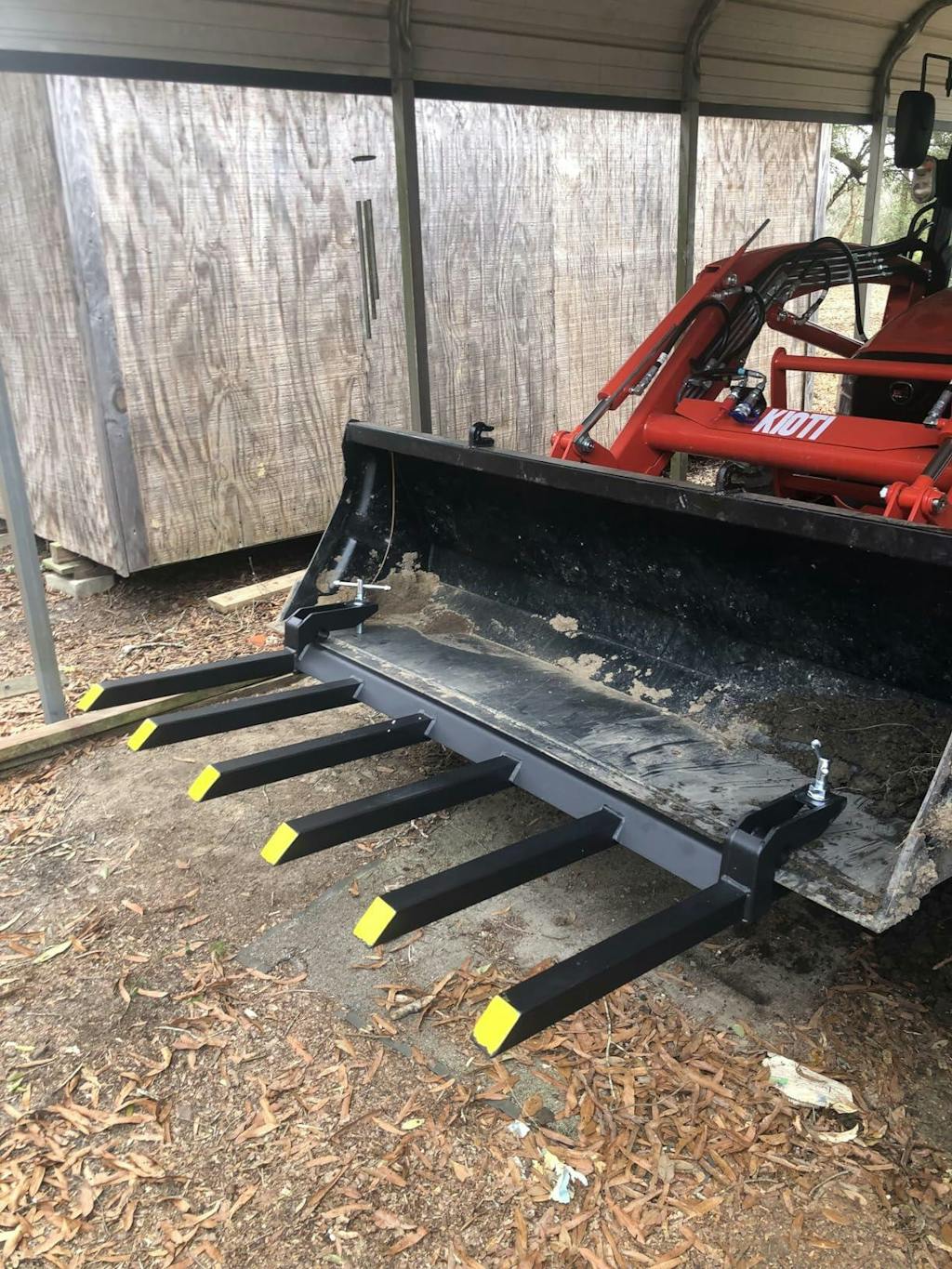 4000 lbs Heavy Duty Clamp on Debris Forks｜Bucket Forks Attachments Fit ...