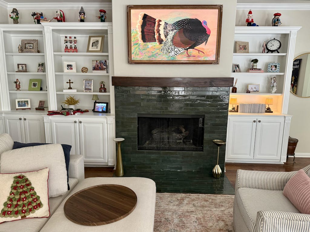 Hisense TV Frames – Laredo Frame Factory