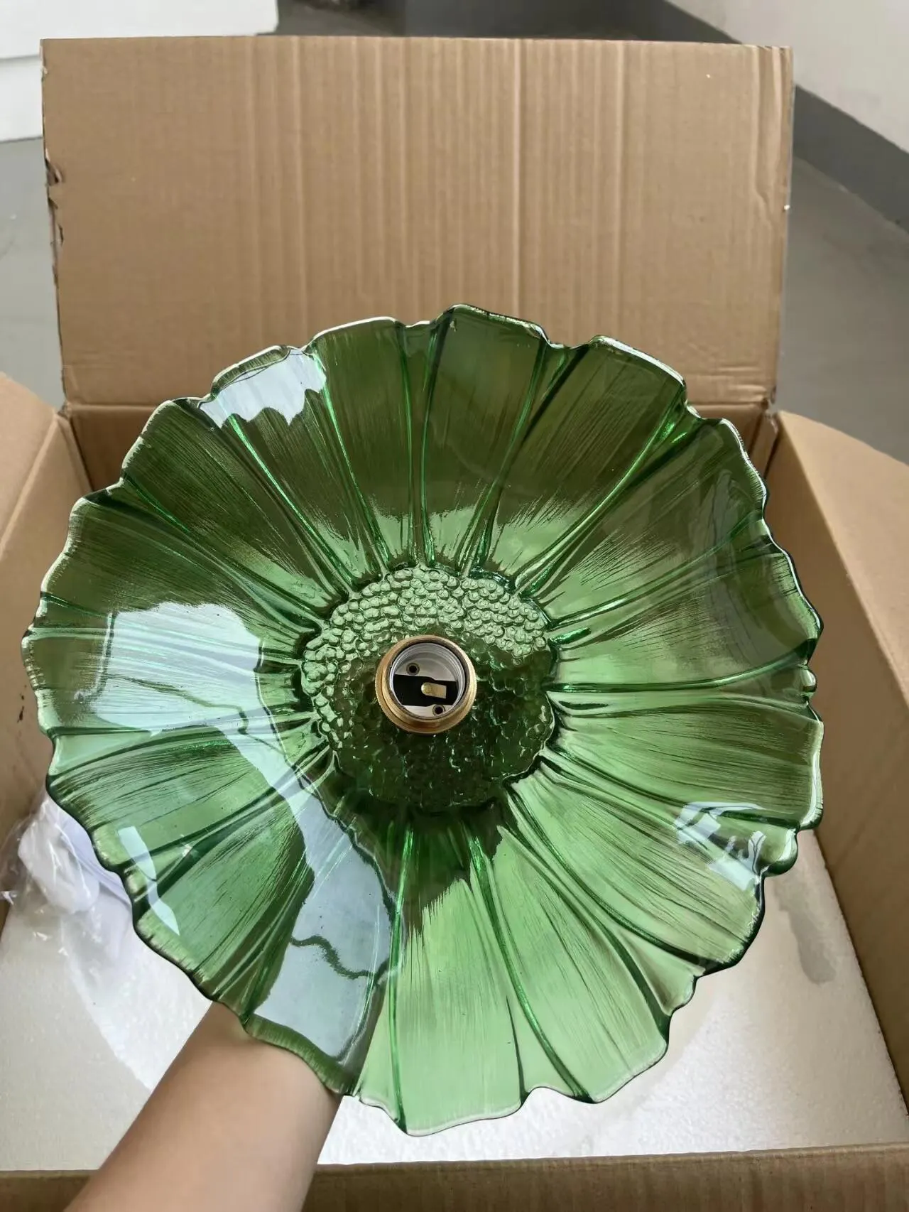 Art Deco Flower Glass Flush Mount Ceiling Light Clear/Green｜Las Sola