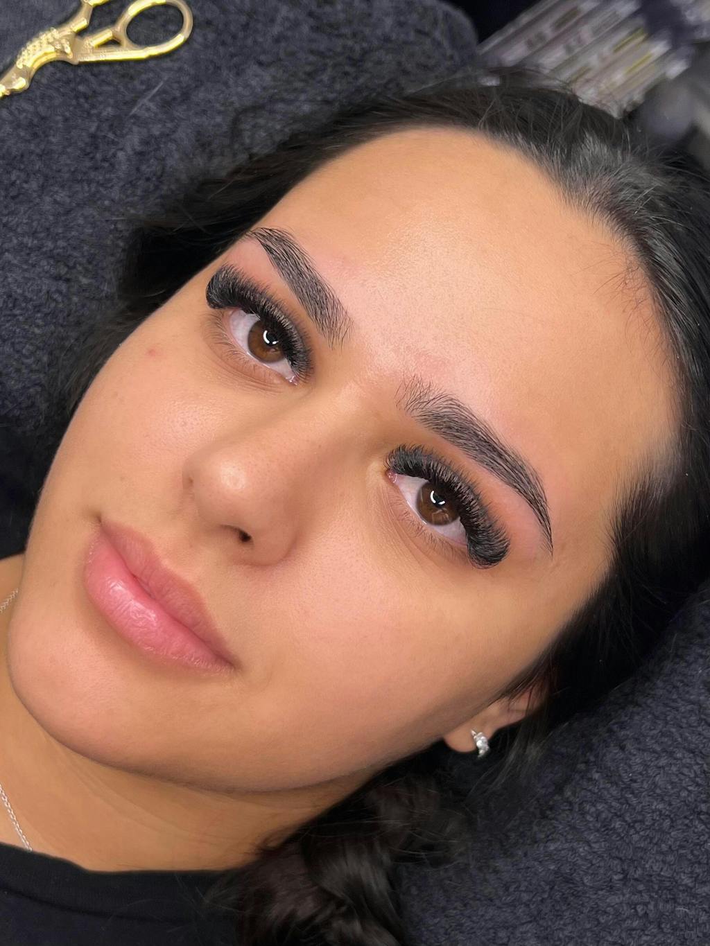 6D Premade Volume Fans Ultra Dark Short Stem – Lash Jungle