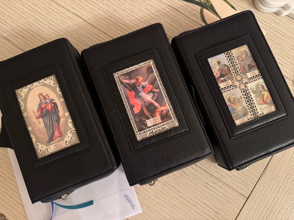 Latin Mass Missal Cover (Genuine Leather) – Latin Mass Helper Store