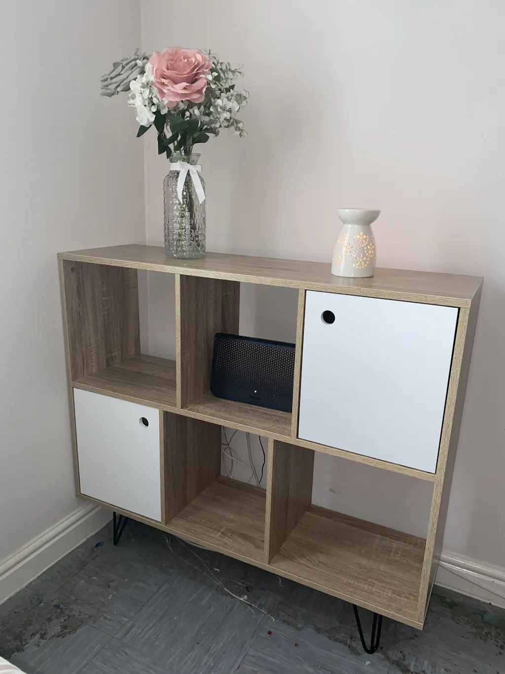 Anderson cube storage unit - White with white cupboards - Laura James
