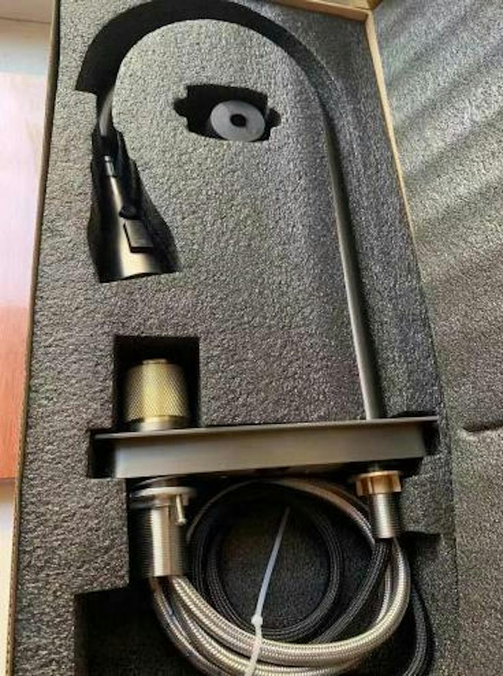 Lefton Kitchen Sink Set With Rainfall Faucet & Pull-Out Faucet & Drain ...