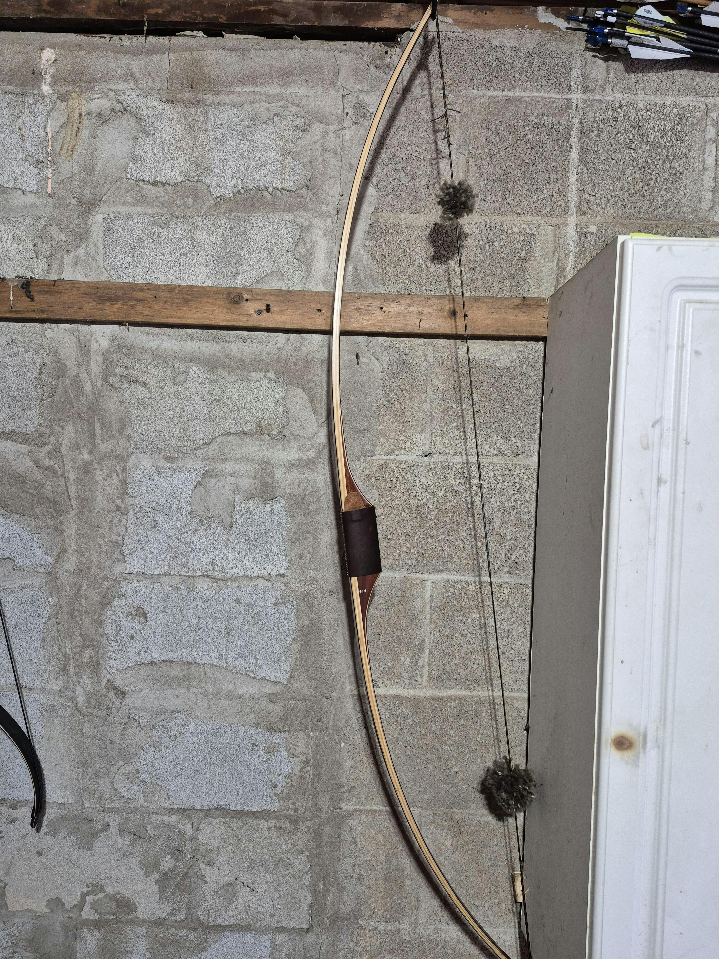 Tayanigi™ Custom Longbow | Handmade Hill Style Traditional Bow – Legend ...