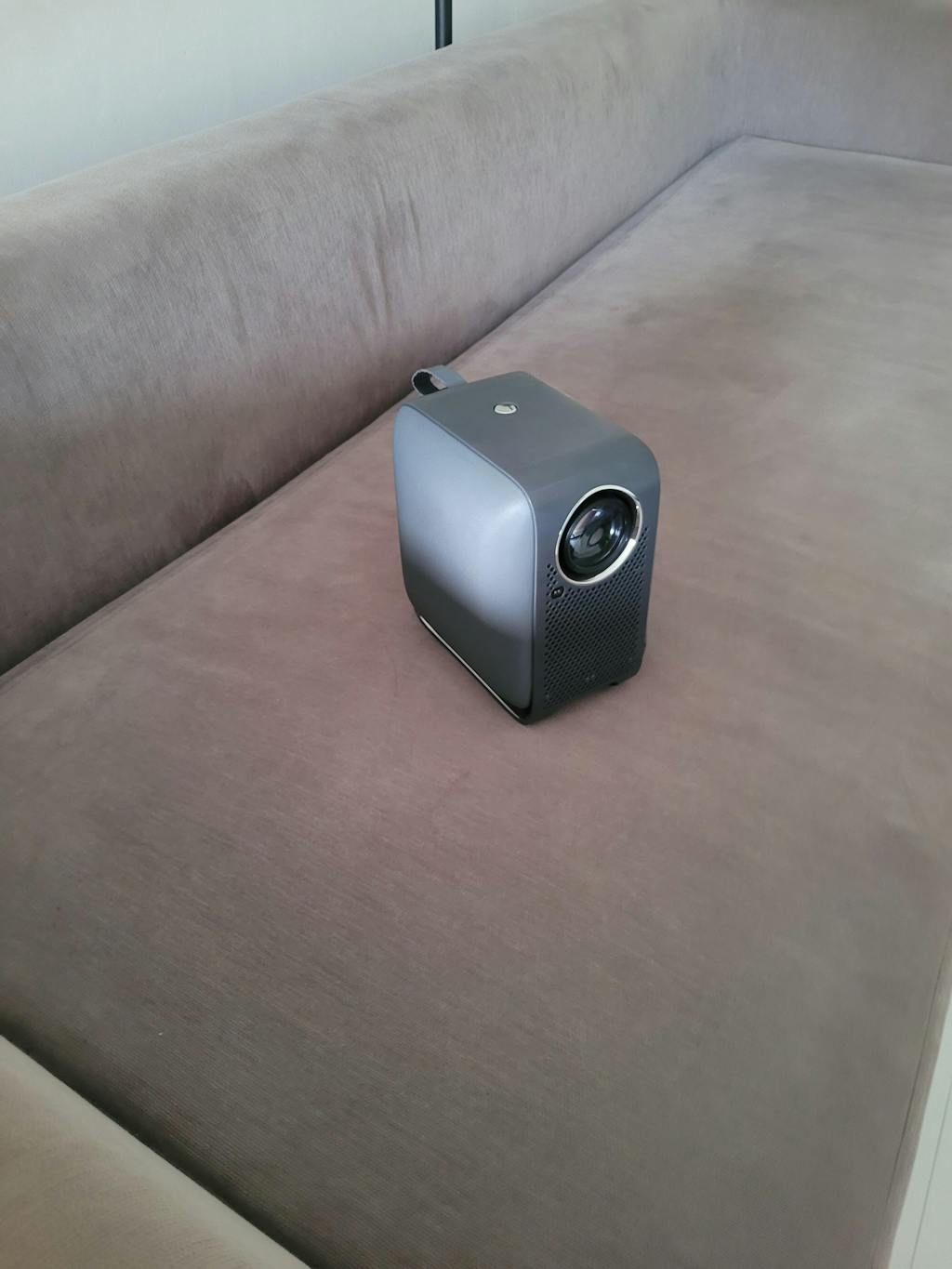 Lenso Solar - Vidéoprojecteur de haute qualité