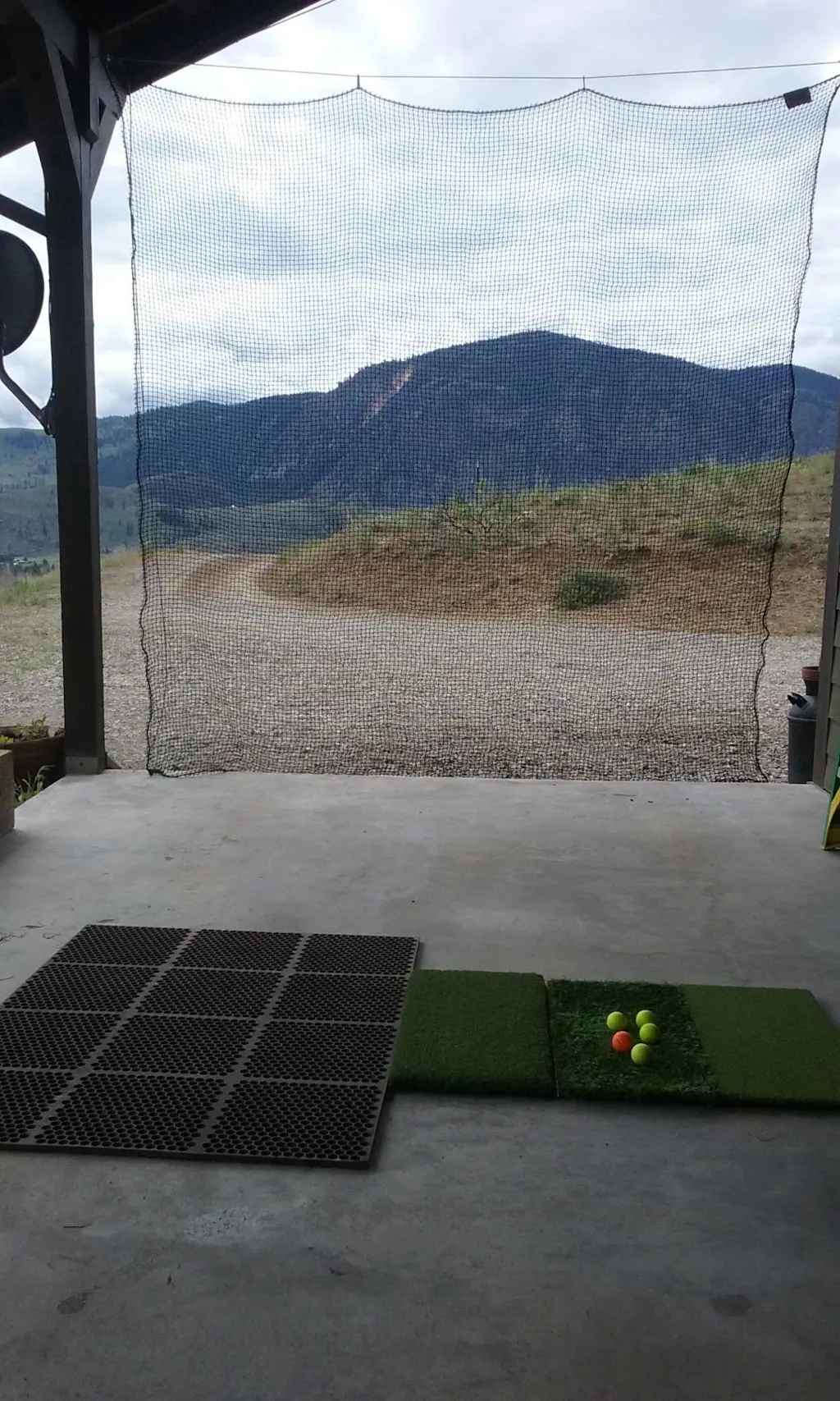 Lesmart Tri-Turf Golf Hitting Mat | Putting Mat | Golf Practice Mats