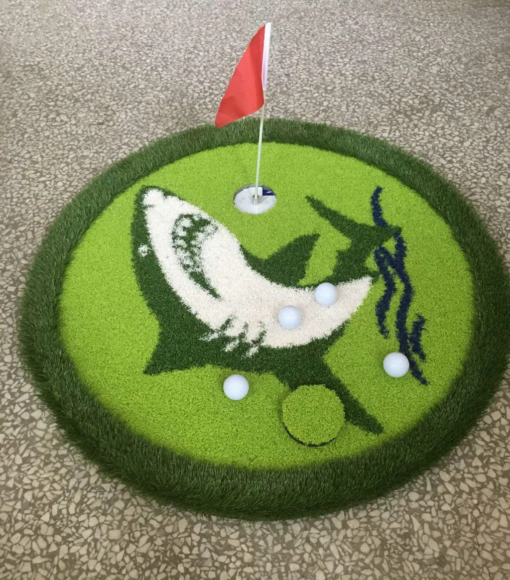 Evil Shark Floating Golf Green | Floating Golf Green for Pool ...
