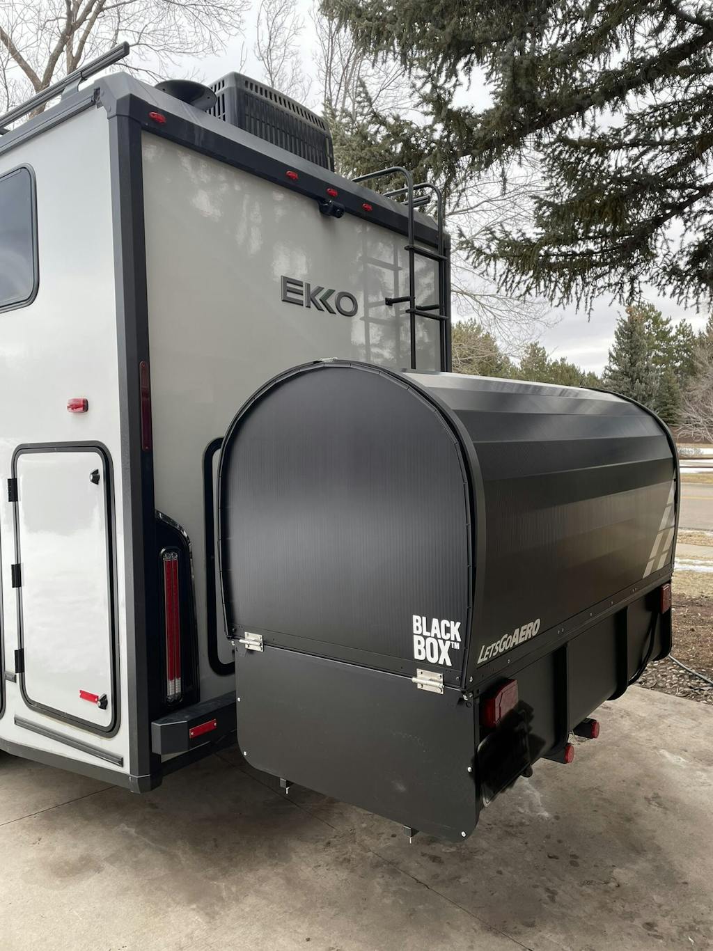 Black Box PRO Slide-out Hitch Enclosed Cargo Carrier – Let's Go Aero