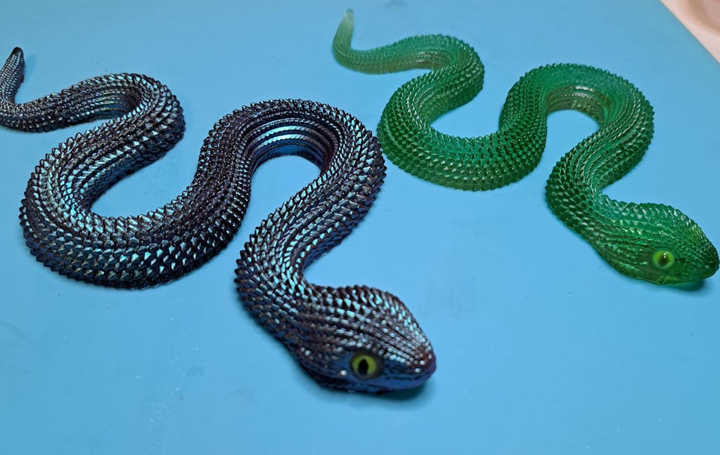 Snake Resin Molds – Flexible Silicone for Bold Epoxy Reptile Art – Let ...