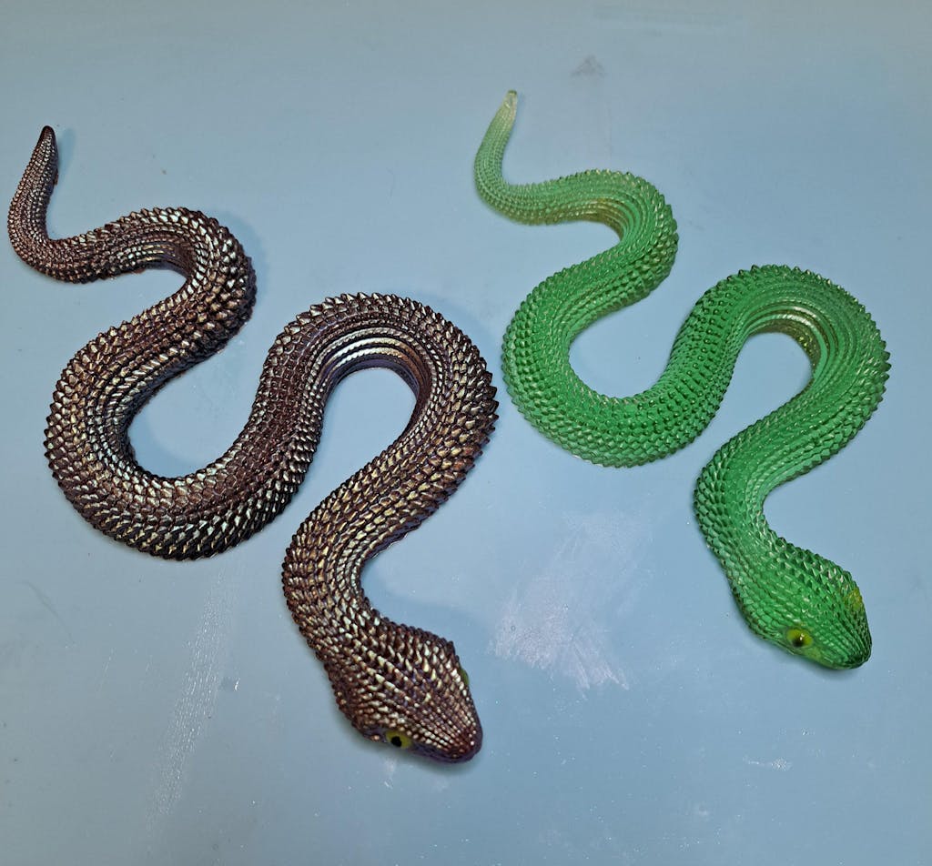 Snake Resin Molds – Flexible Silicone for Bold Epoxy Reptile Art – Let ...
