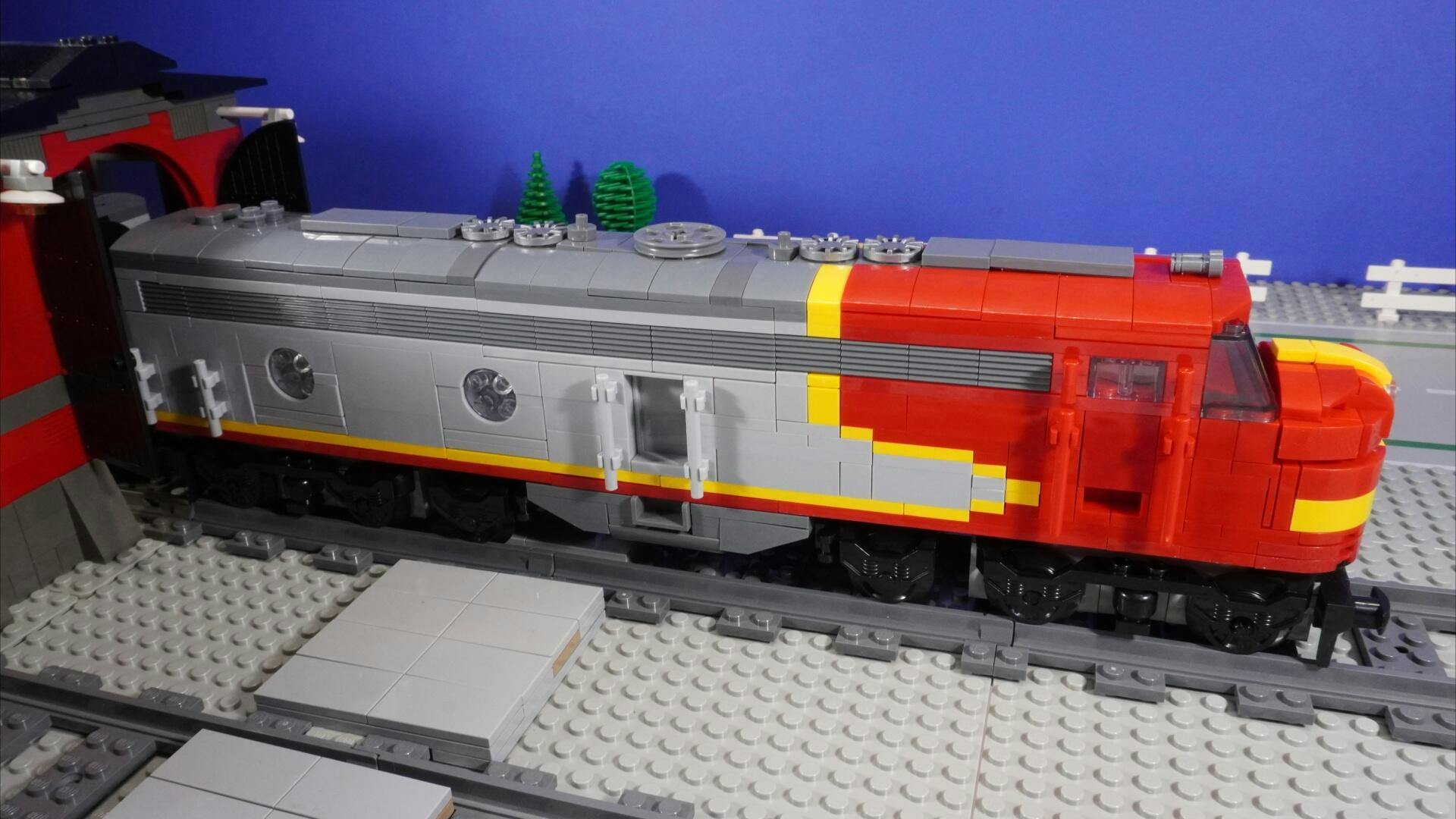 MOC-47988 Santa Fe EMD E8 Locomotive | Letbricks