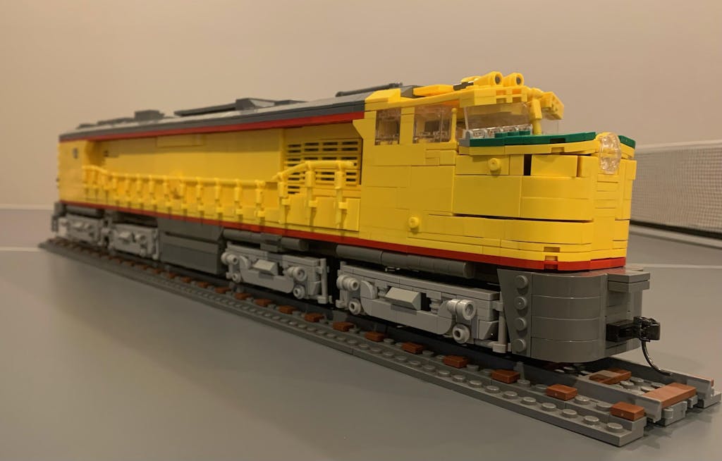 MOC-118323 Pacific GTEL 8500 Veranda and Fuel Tender Train | Letbricks