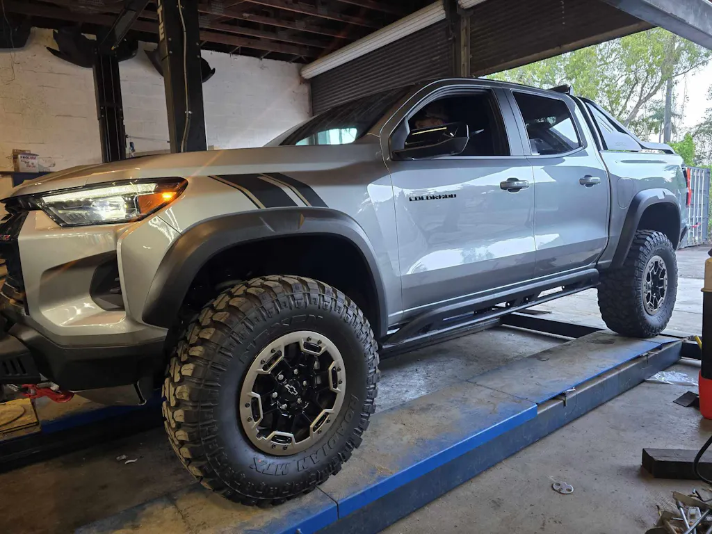 Level Up 1" Front Leveling Kit, Lower Spacer [23+ Colorado ZR2/AT4X ...