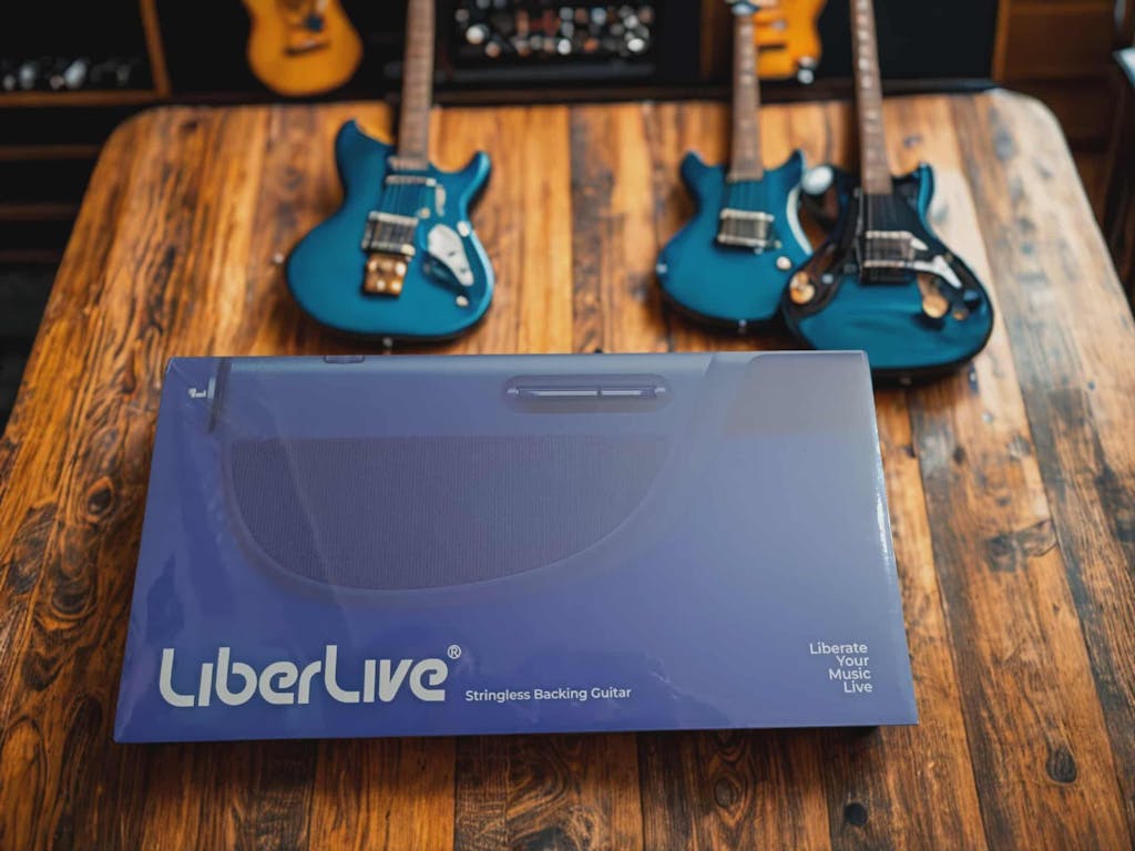 LiberLive C1 Stringless Smart Guitar