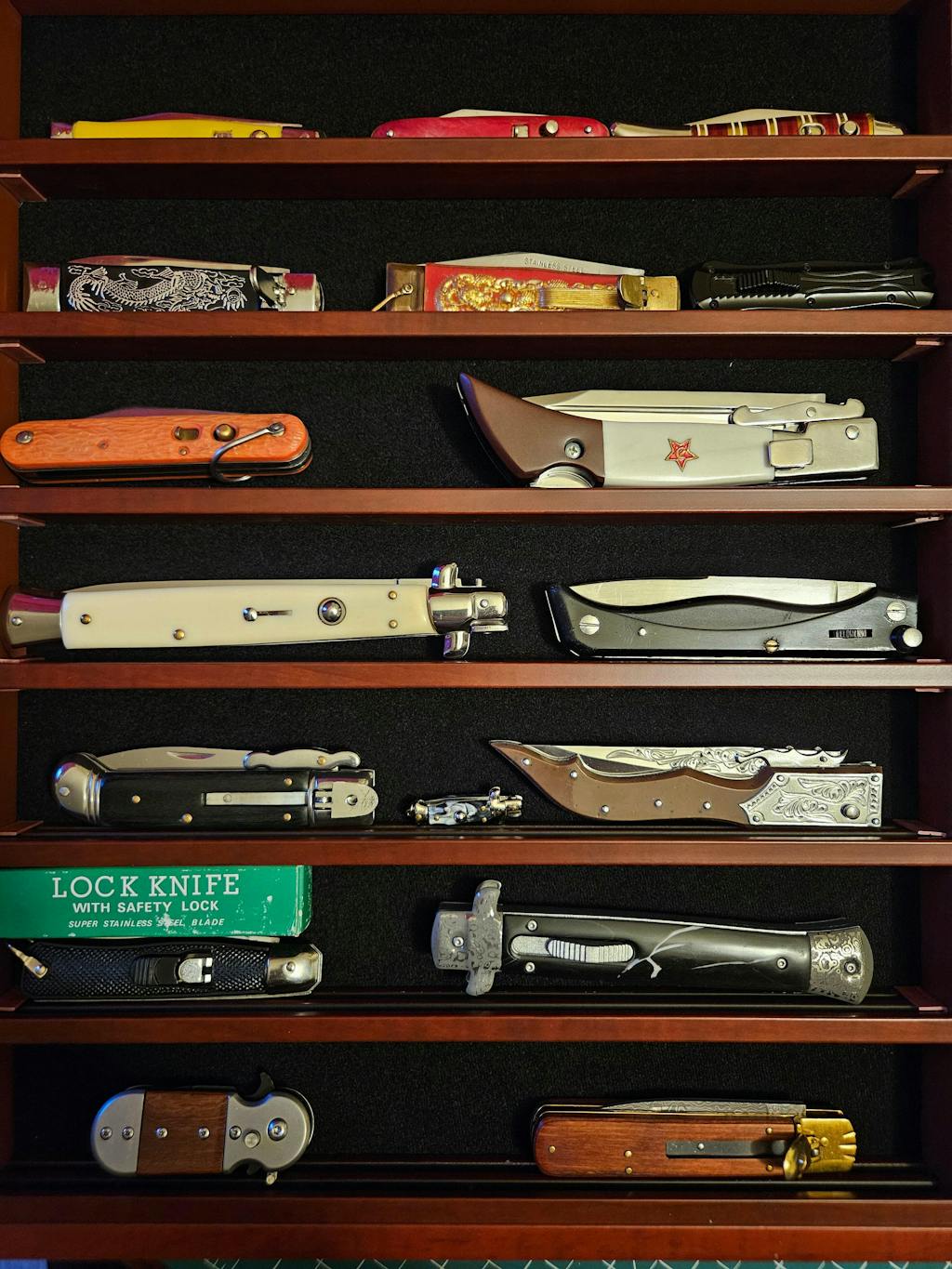 OTF KNIVES – LIGHTNING OTF KNIVES