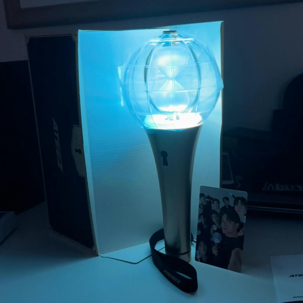ATEEZ OFFICIAL (LIGHTINY VER. 2) LIGHTSTICK – LightUpK