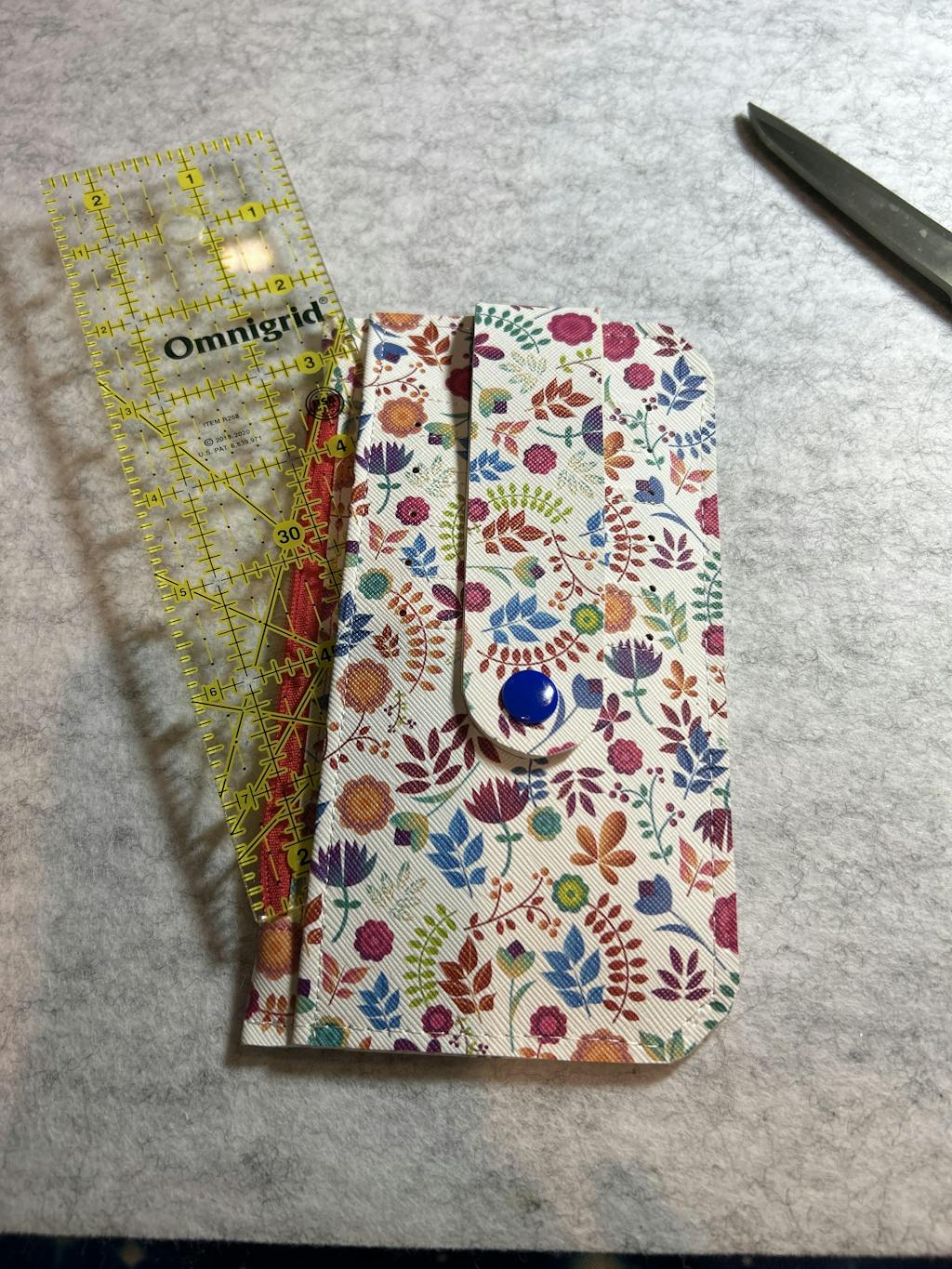 Purse Pal PDF Sewing Pattern (includes SVGs and video!) – Linds ...