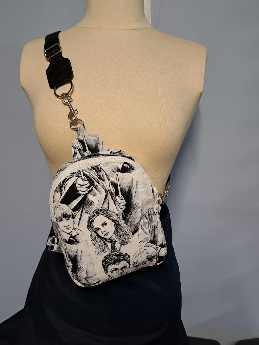 Mav Pack PDF Sewing Pattern (includes SVGs, A0 file, Projector File, a ...