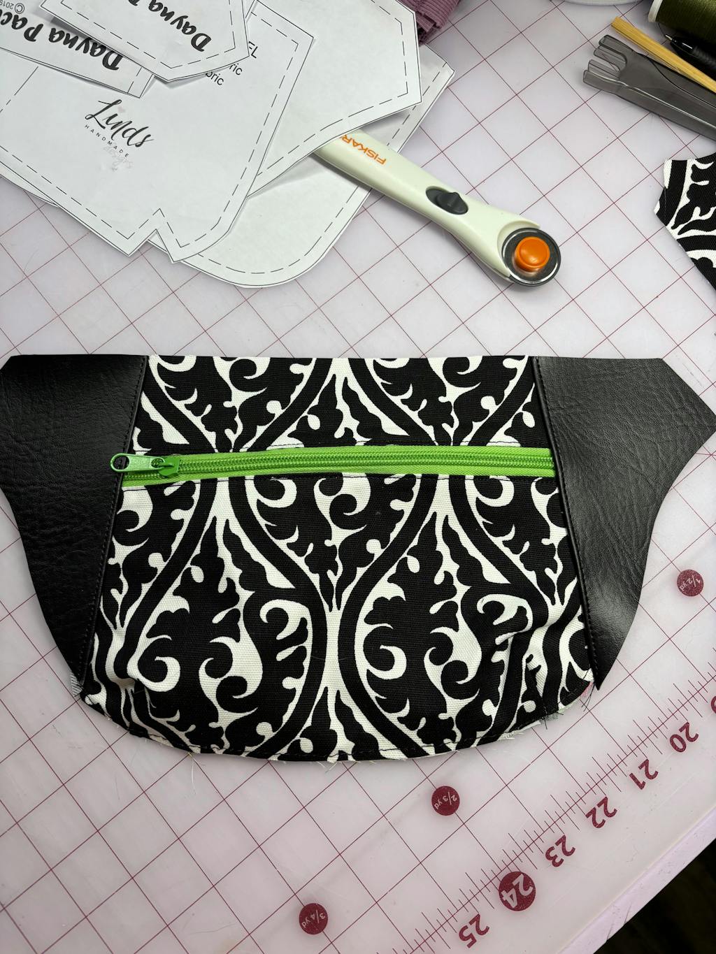 Dayna Pack PDF Sewing Pattern (includes SVGs, A0 File, Two Projector F ...