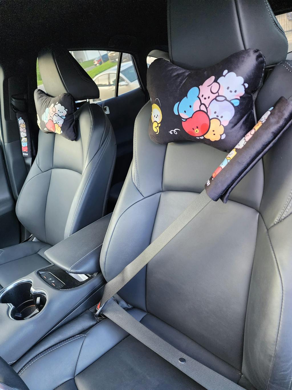 BT21 minini Car Head Rest – LINE FRIENDS_US