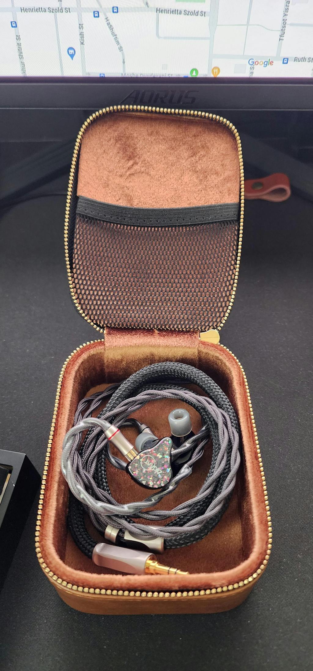 ZiiGaat x Fresh Reviews Arete