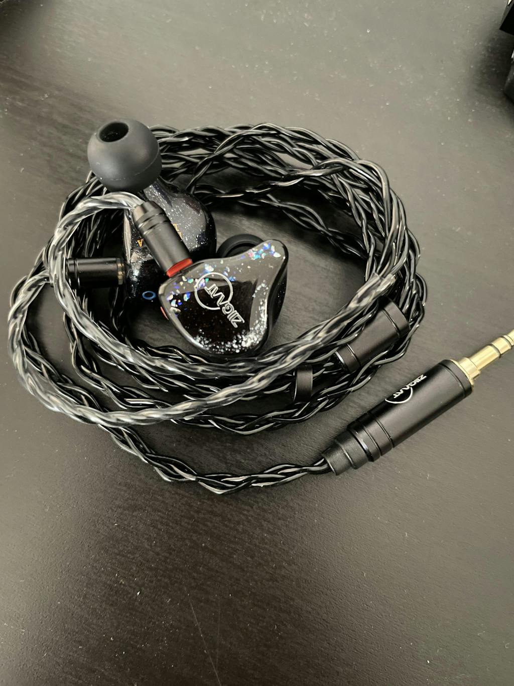 ZiiGaat x Jays Audio ESTRELLA | 2DD + 4BA Hybrid IEM – Linsoul Audio