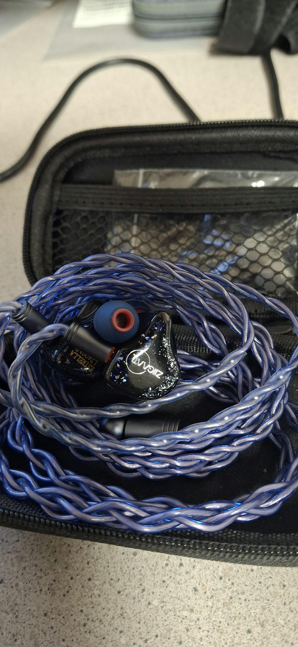 ZiiGaat x Jays Audio ESTRELLA | 2DD + 4BA Hybrid IEM – Linsoul Audio