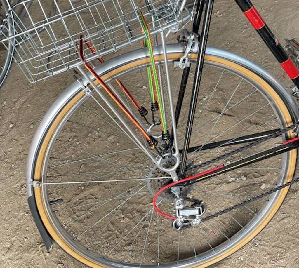 Adjustable Rear Bike Rack – Durable & Practical | Linus