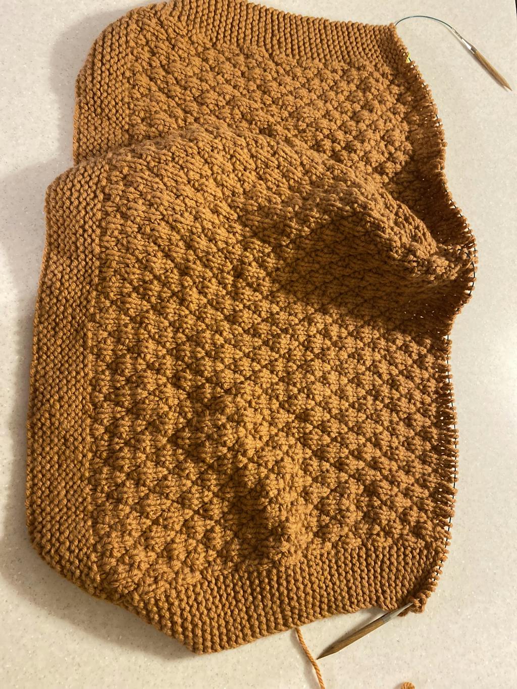 Knit Kit - Billowy Quilted Throw – Lion Brand Yarn