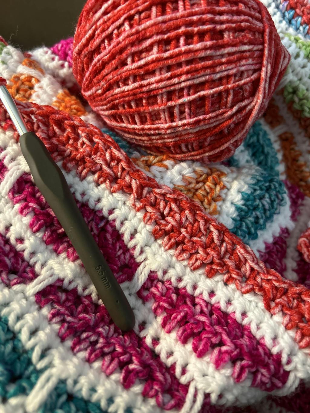 Mandala® Ombre Yarn – Lion Brand Yarn