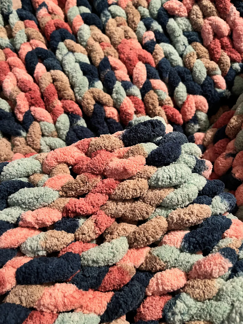 Cover Story™ Thick & Quick® Yarn – Lion Brand Yarn