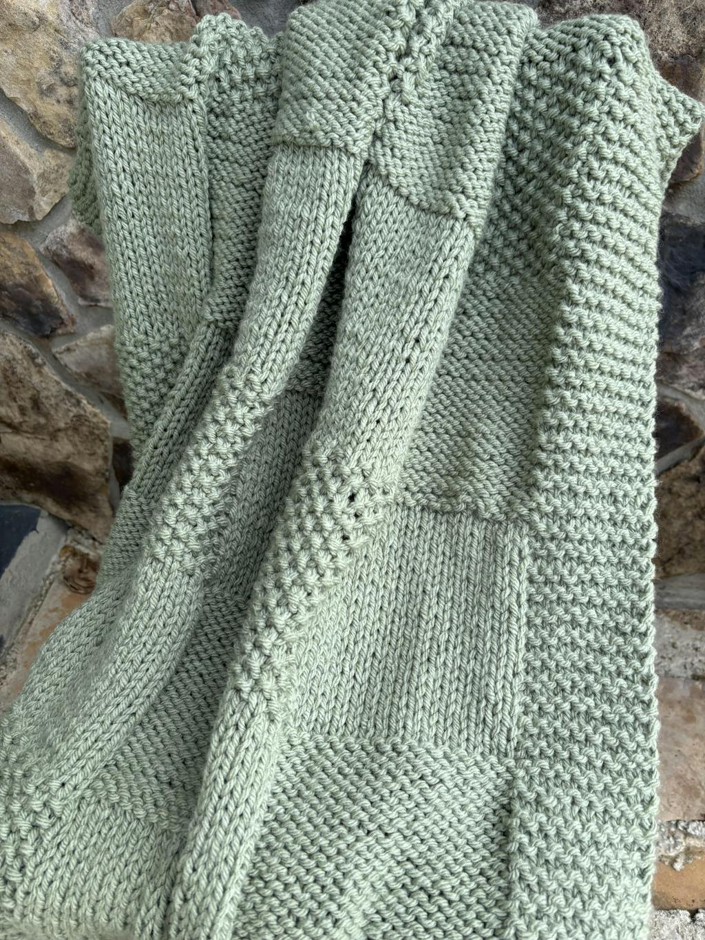 Knit Kit - Seamless Quilt – Lion Brand Yarn