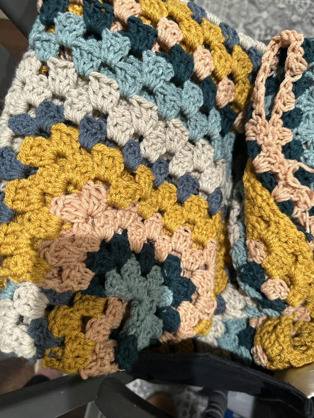 Color Theory Yarn – Lion Brand Yarn