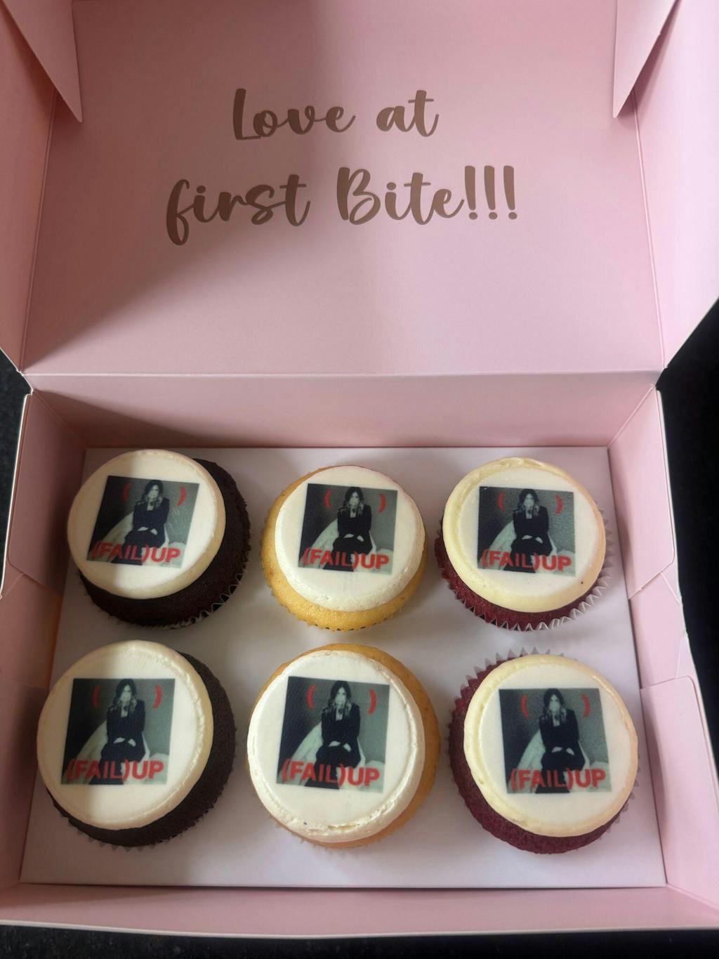 Same day cupcakes delivery – Little Cupcakes