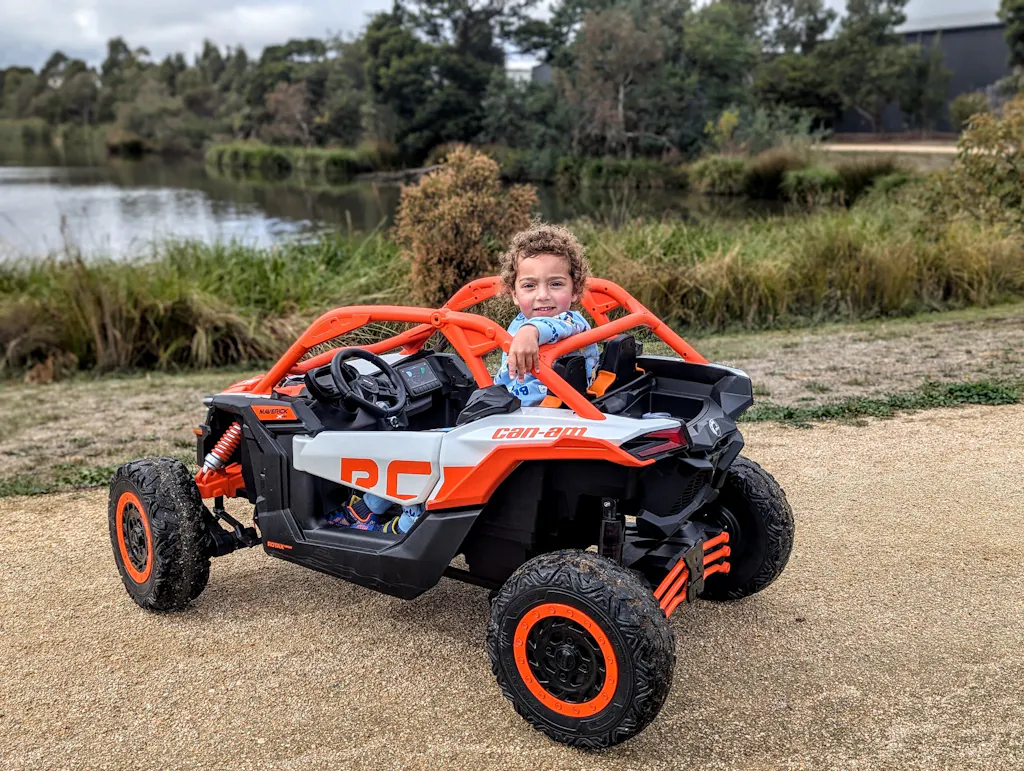 Licensed 24V Can-Am Maverick UTV – Kids 4WD Ride On Buggy