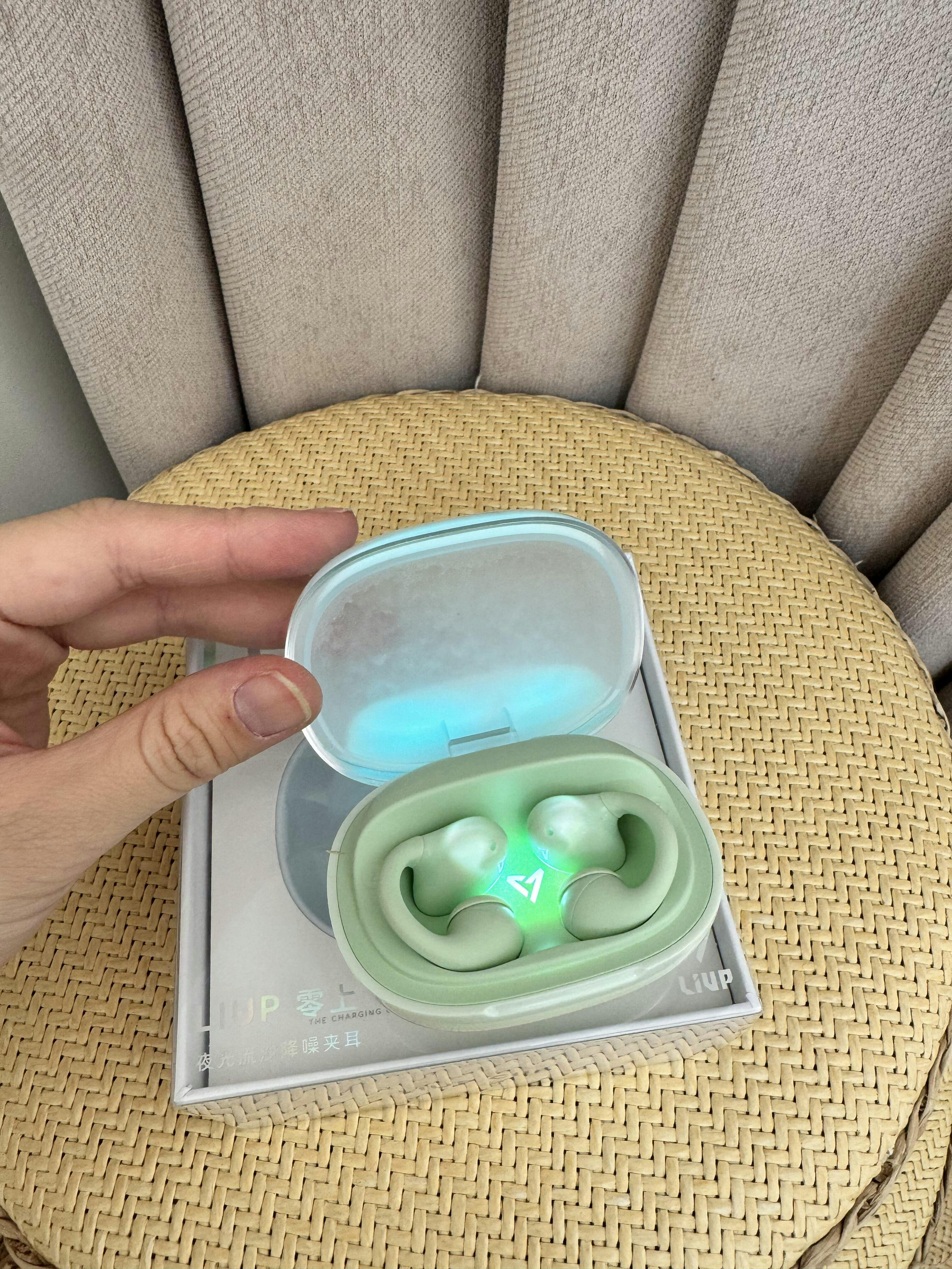 LIUP LP2 Luminous Quicksand Open-Ear Clip Wireless Earbuds Glow In The