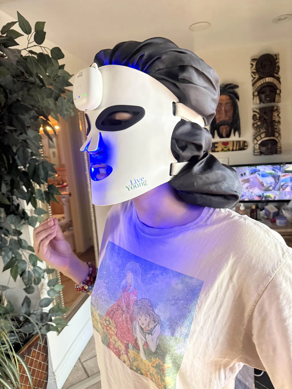Live Young 8-IN-1 Wireless LED Mask | Live Young Lifestyle